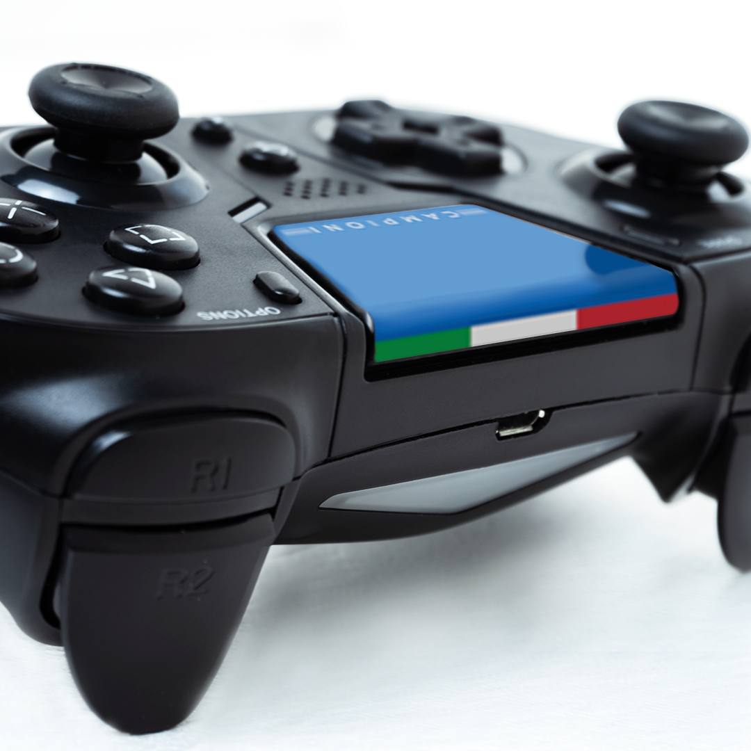 Pyramidea Gaming omaggia l’Italia con il controller “Campioni ...